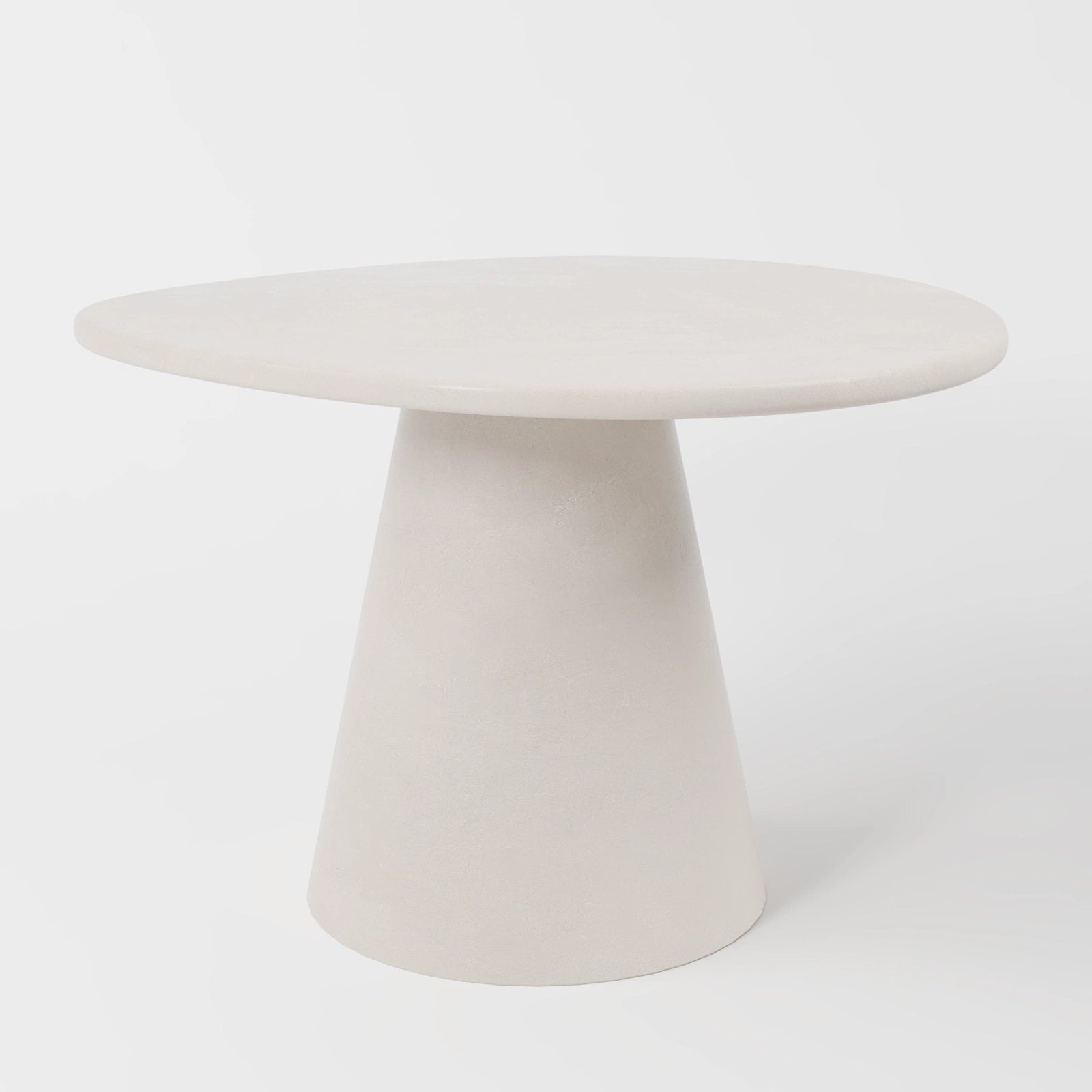 Ollie Dining Table – Monolithic Micro‑Concrete Round Form | FullFlat